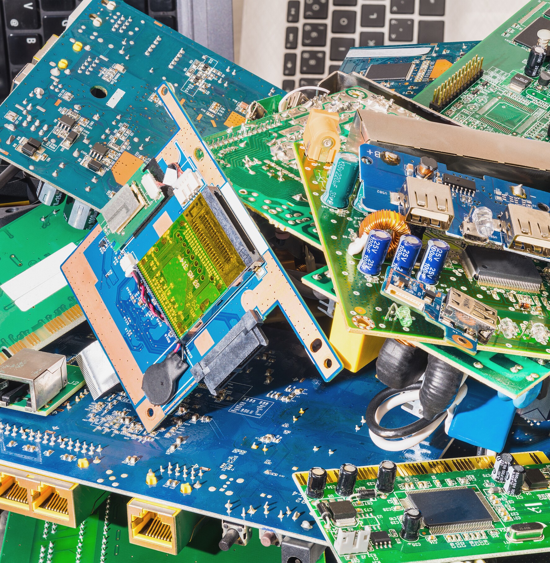 TRIS, Prestations, DEEE, D3E, Collecte et traitement, moyens techniques